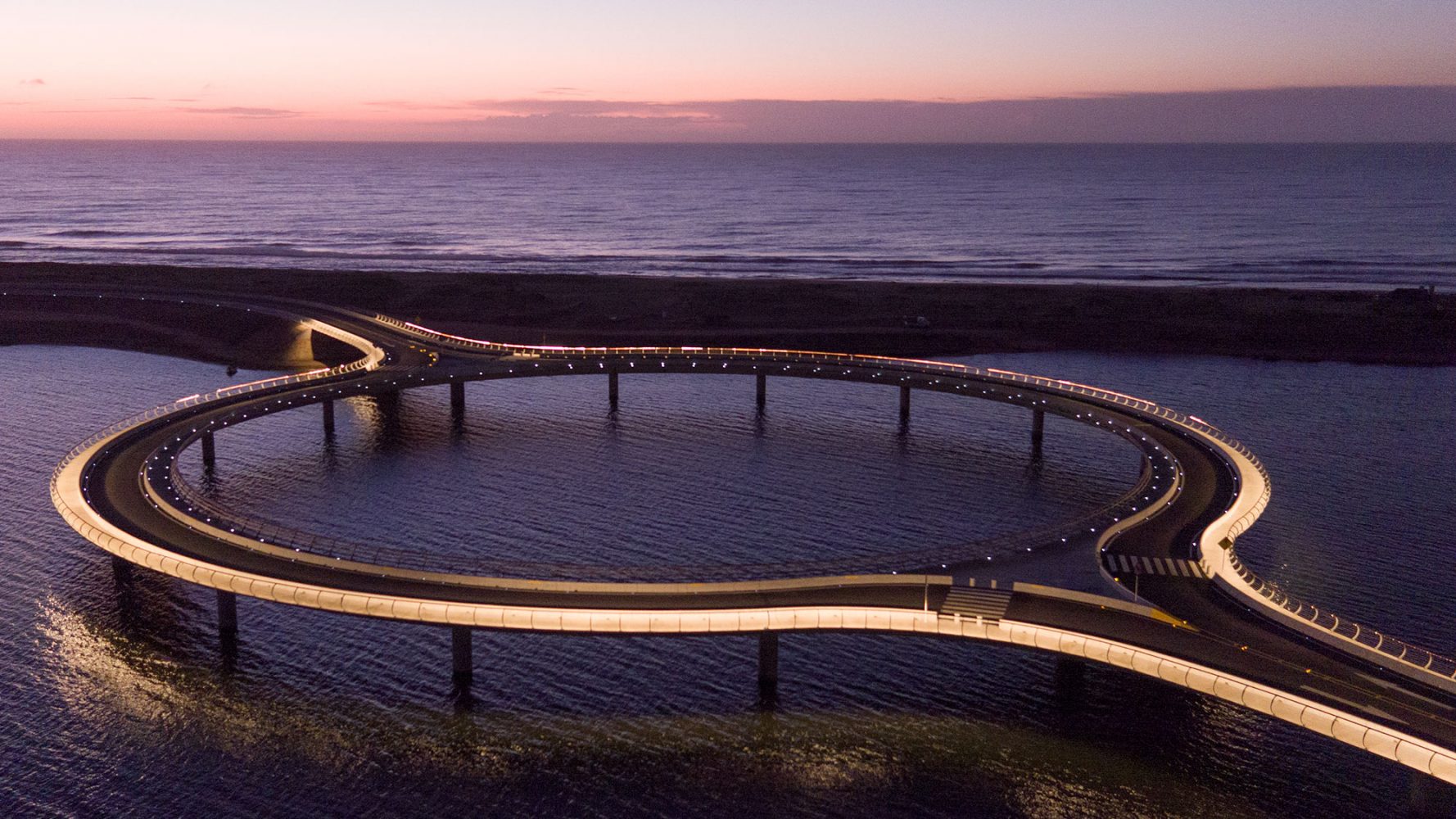 Rafael Viñoly Architects | Puente de la laguna Garzón - Rafael Viñoly ...